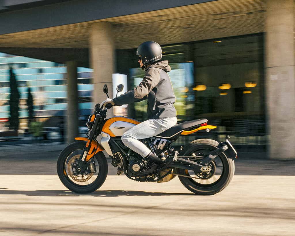 Apparel Ducati Scrambler® - Authenticity and stylistic innovation