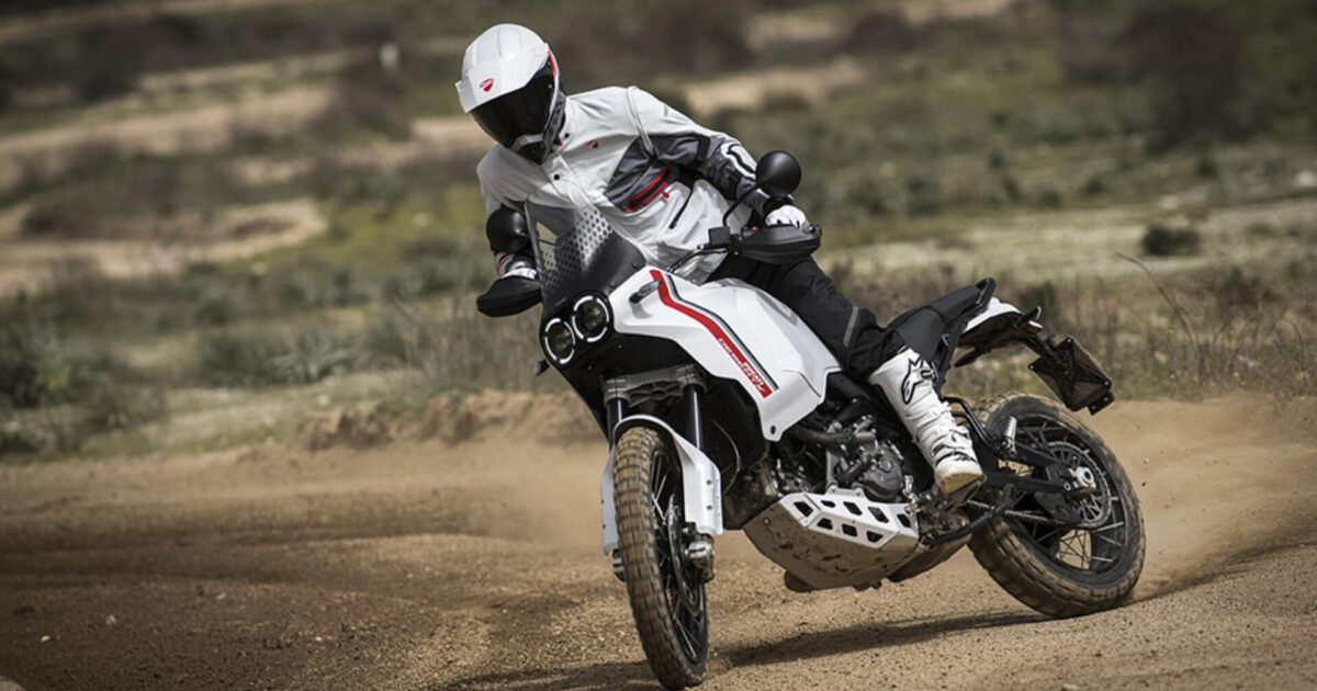 The “making of” video of the new DesertX