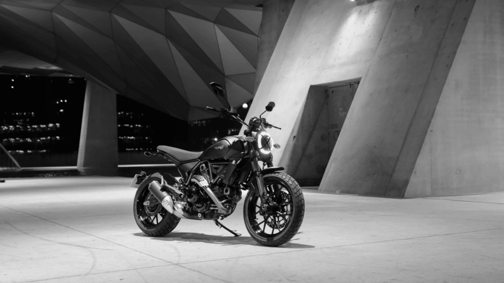 Ducati Scrambler® Icon Dark - Elegant and essential total black