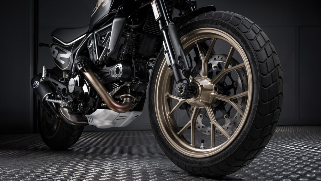 Ducati Scrambler® Full Throttle - The Street Tracker Attitude