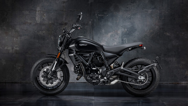 Ducati Scrambler® Icon Dark - Il total black elegante ed essenziale